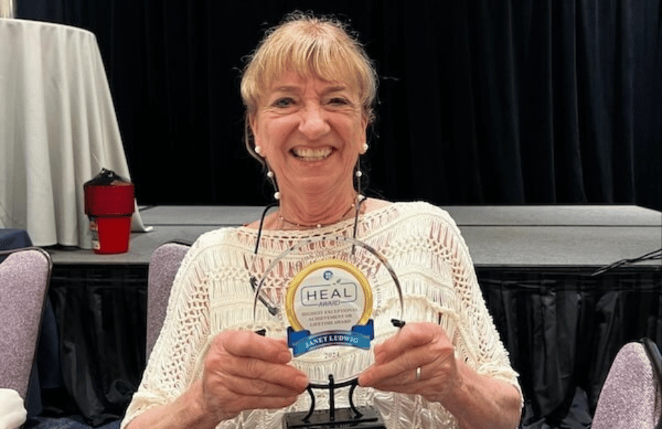 ACHS Dean Honored with HEALCon Award | American College of Healthcare ...